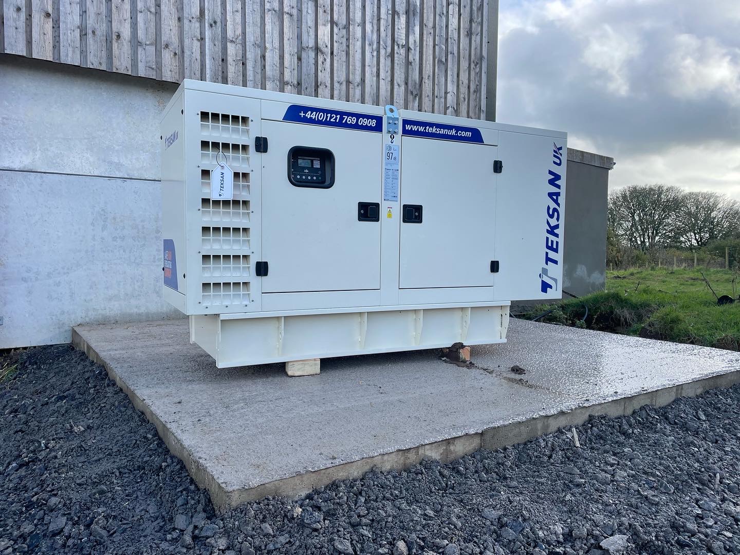 C507E65C-65AA-4549-9BCB-9E3EE6F1AC1F - Chew Valley Generators